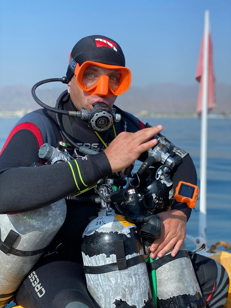 Scuba Diving in Dubai and Fujairah | PADI Courses, Equipment, and Trip ...
